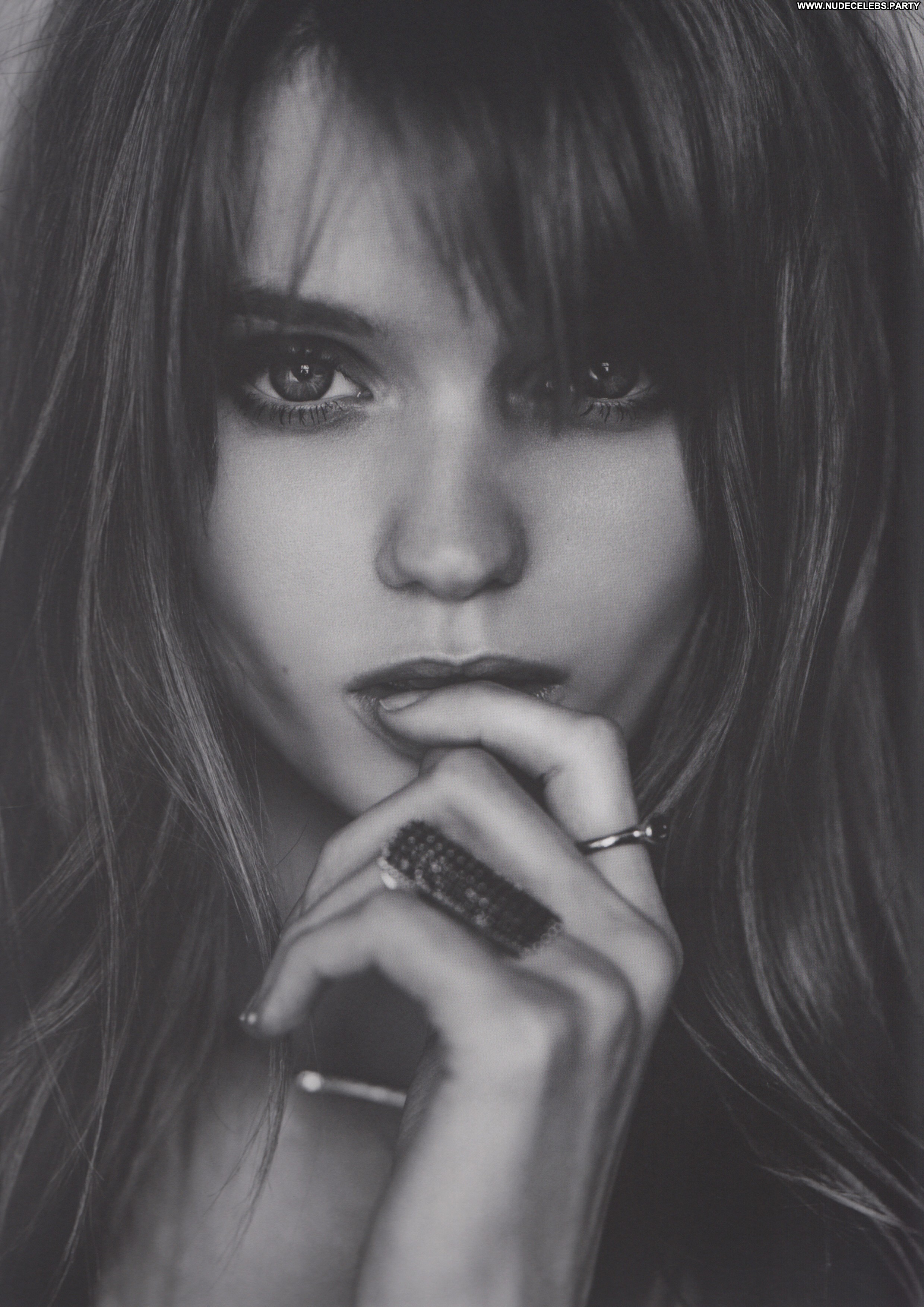 Abbey Lee Kershaw Black And White Black And White Celebrity Nude Black